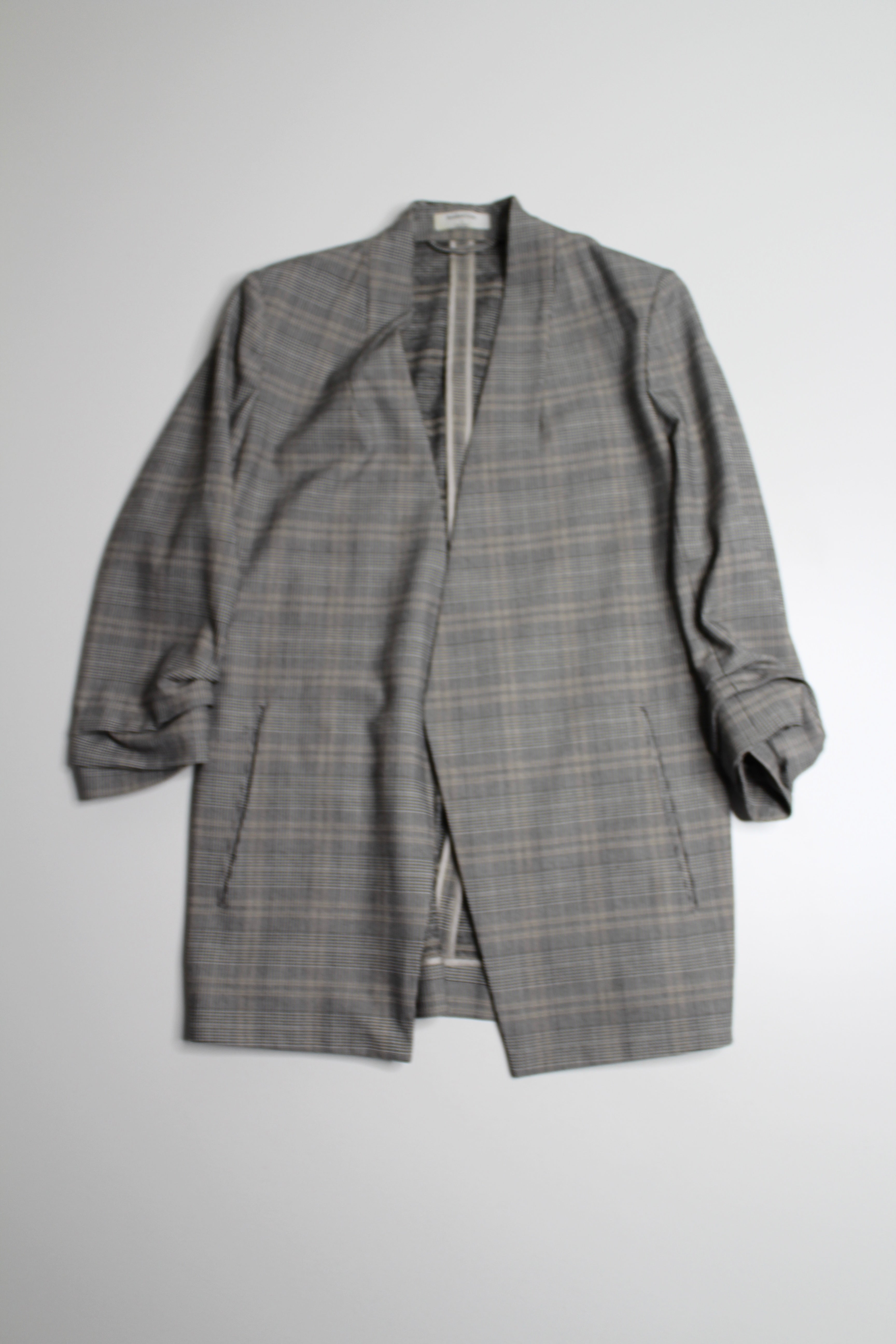 Aritzia Blazers – Belle Boutique Consignment